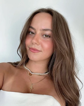 Hannah Wells | Off-Campus Wiki | Fandom