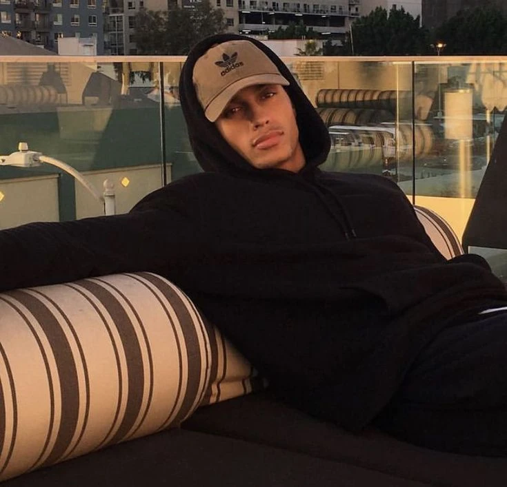 Shane Lindley | Off-Campus Wiki | Fandom