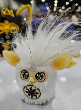 White (Light) Furblet | Official Furby Wiki | Fandom