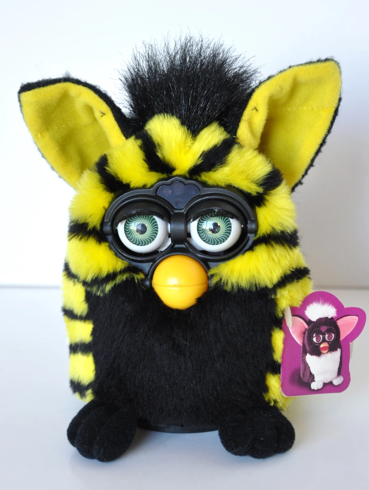 Bumblebee Furby | Official Furby Wiki | Fandom