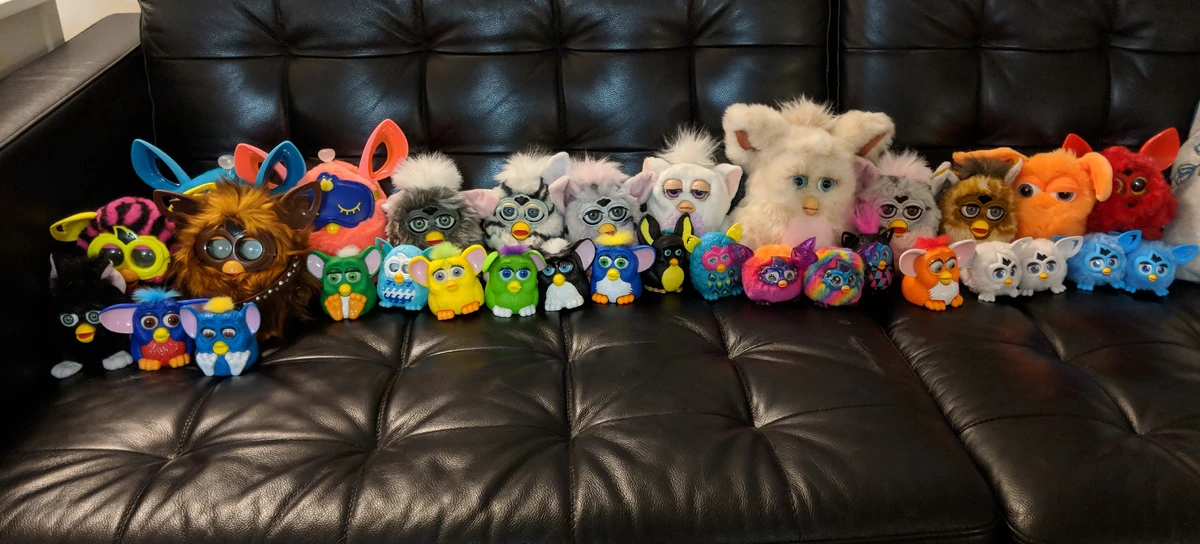 User blog:Connor06/Monthly Family Photos | Official Furby Wiki | Fandom