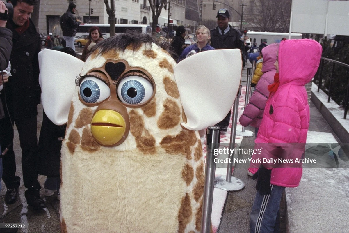 1999 Furby 2nd Generation FAO Schwarz Debut | Official Furby Wiki | Fandom