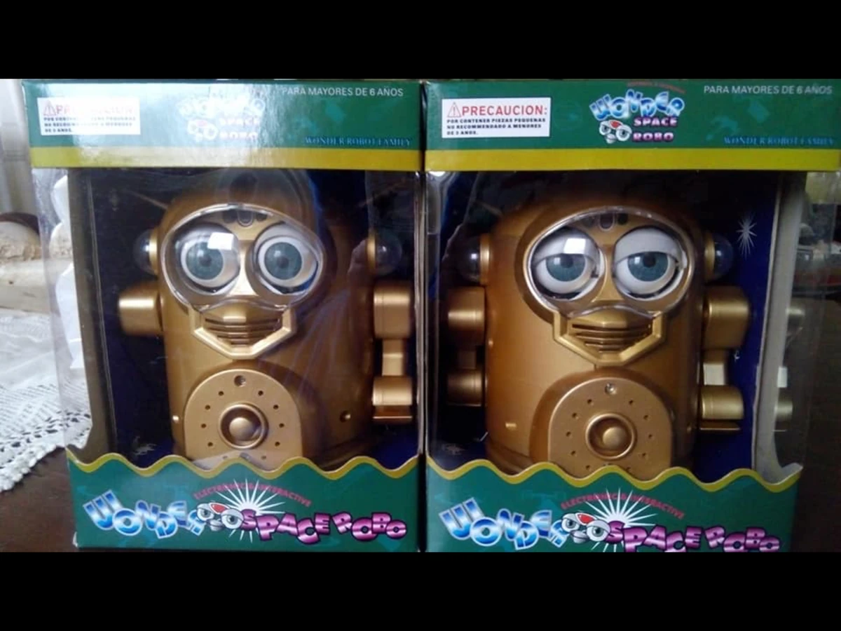 Wonder Space Robo (Furby Fake) | Official Furby Wiki | Fandom