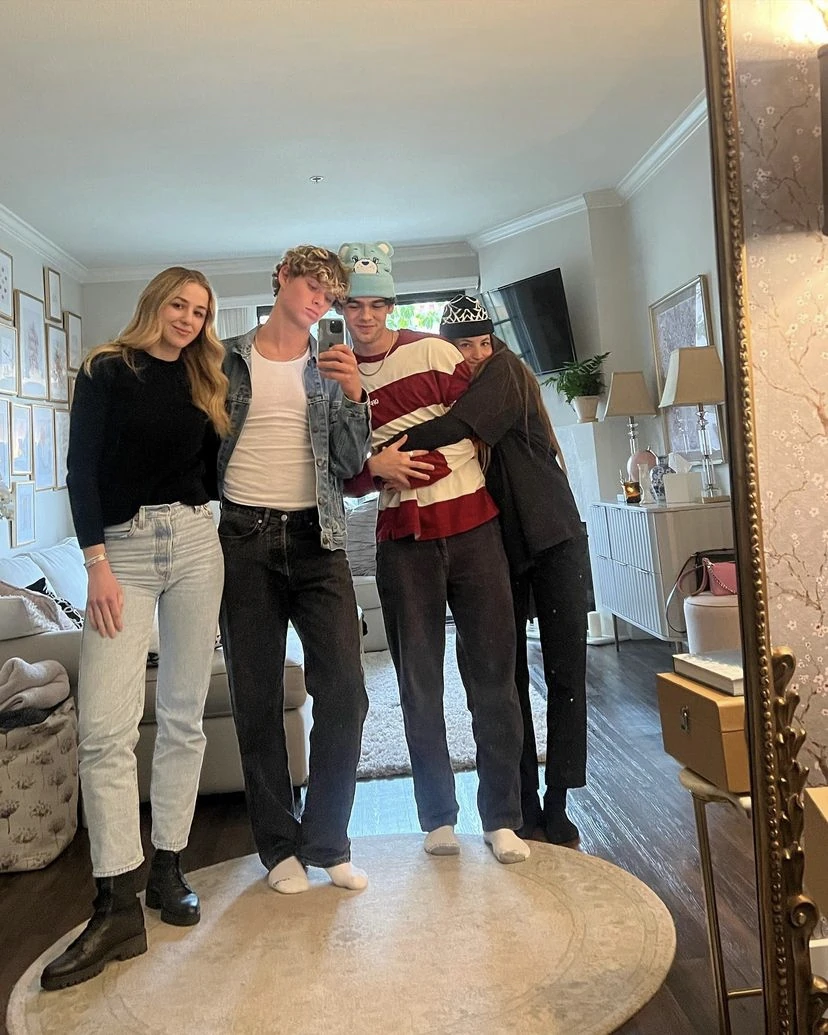 Landon Walker Boyce/Gallery | Chloe Lukasiak Wiki | Fandom