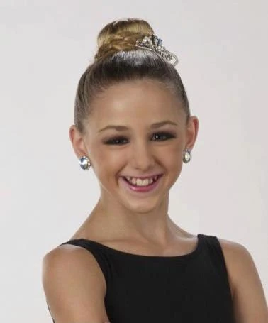Chloe Lukasiak Pyramid Picture