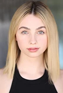 Julia Nye | Chloe Lukasiak Wiki | Fandom