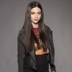 Lacey Briggs | Blood & Oil Wiki | Fandom