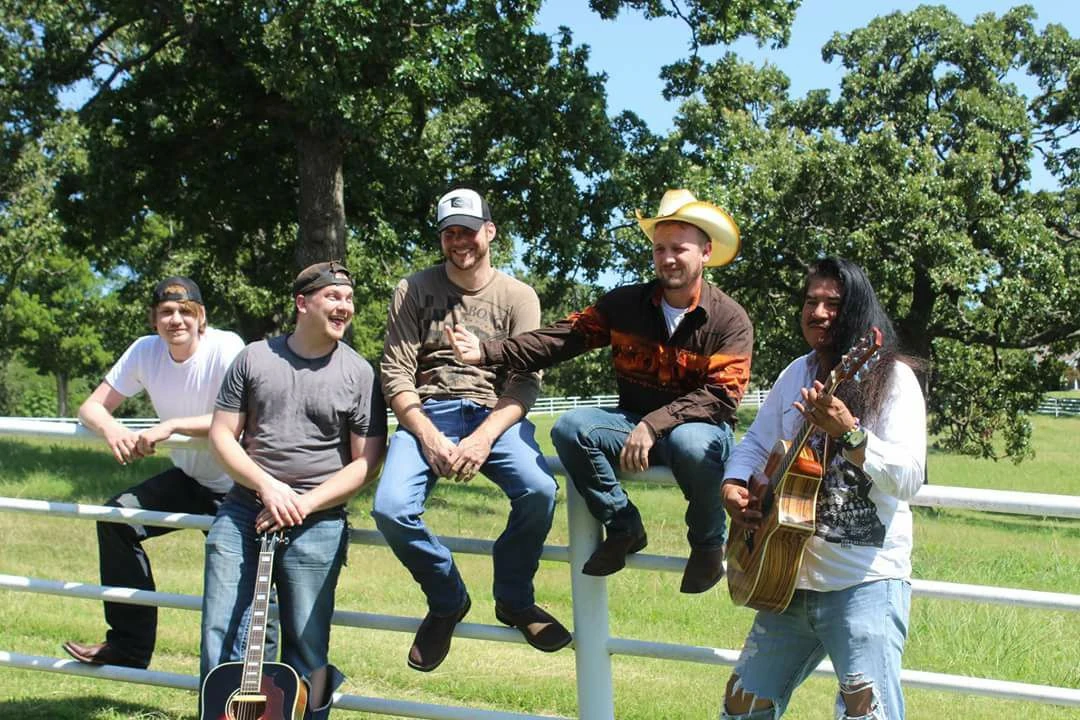 Dixie Wrecked | Oklahoma Music Archives Wiki | Fandom