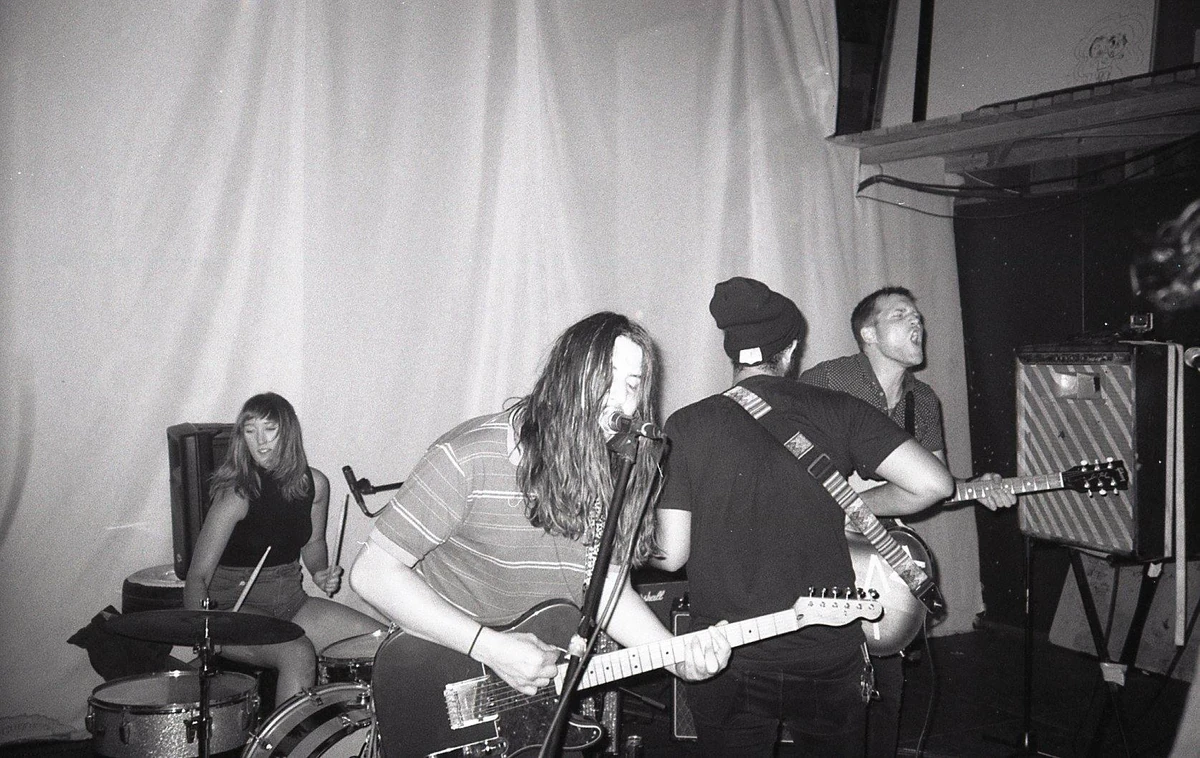 Dead Shakes | Oklahoma Music Archives Wiki | Fandom