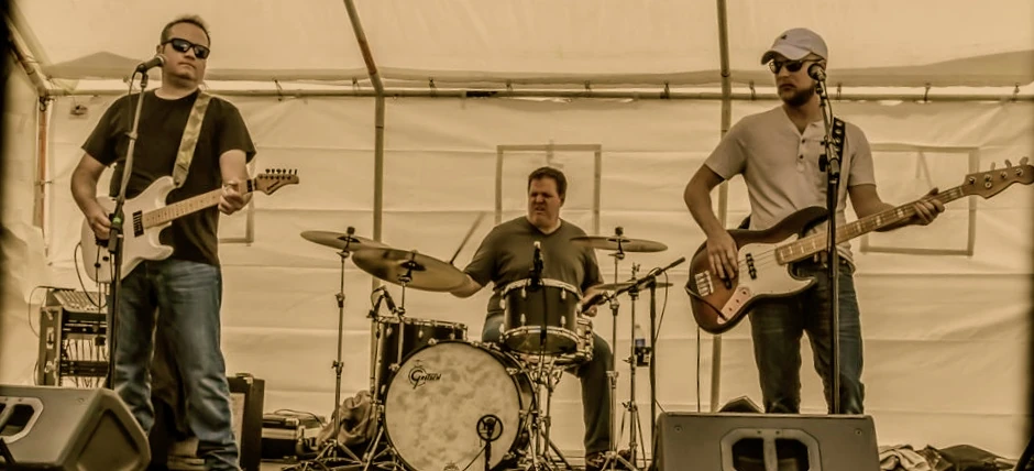 Travis Kidd & the High Mids | Oklahoma Music Archives Wiki | Fandom