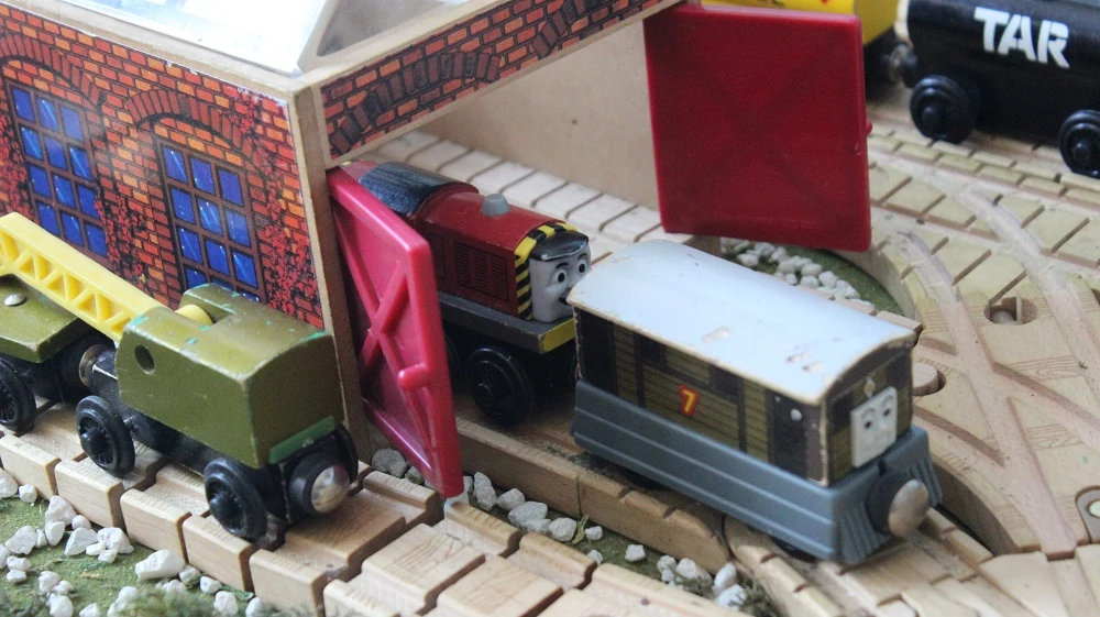 Croven's Gate Works | Oliver Duck Wiki | Fandom