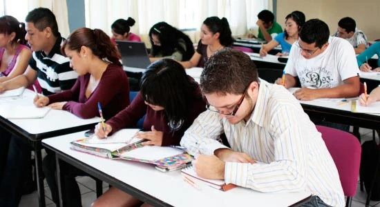 Aula Intermedio | Wiki Omnictionary | Fandom