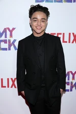 Jason Genao | On My Block Wiki | Fandom