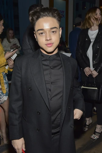 Jason Genao | On My Block Wiki | Fandom