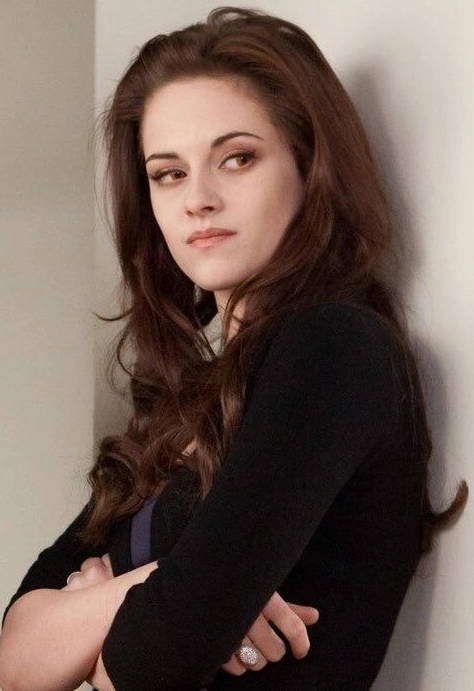 Bella Cullen | Once Upon a Multiverse Wiki | Fandom