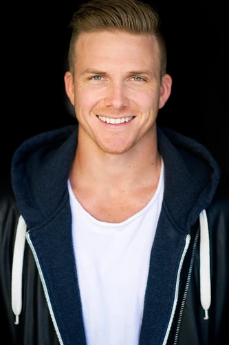 Simon Arblaster | Once Upon a Time Wiki | Fandom