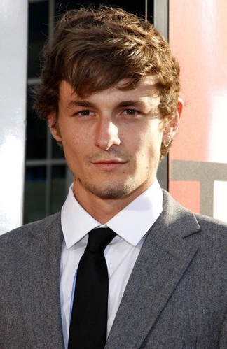 Giles Matthey | Once Upon a Time Wiki | Fandom