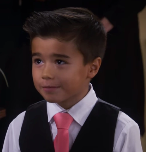 Flavio Reyes | One Day at a Time Wiki | Fandom