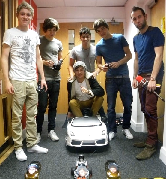 Calendar:16 January | One Direction Wiki | Fandom