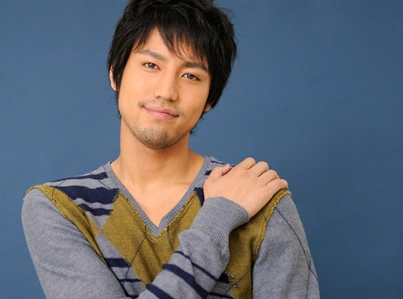 Tomo | Wiki ONE OK ROCK | Fandom