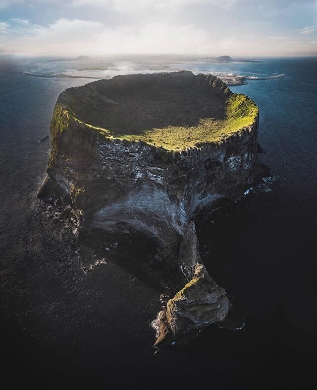 Meteor Island | OnePiece Fanon Wiki | Fandom