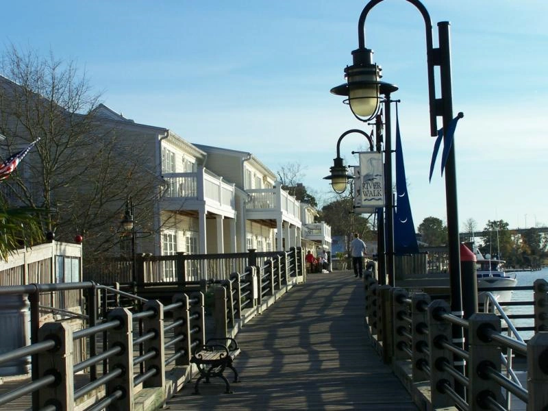 Riverwalk | One Tree Hill Wiki | Fandom
