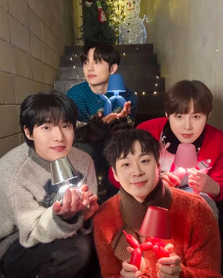 DOG FRIENDS/Gallery | ONEWE Wiki | Fandom