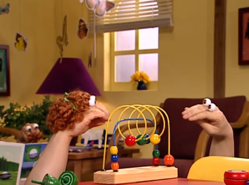 Poppie | Oobi Wiki | Fandom