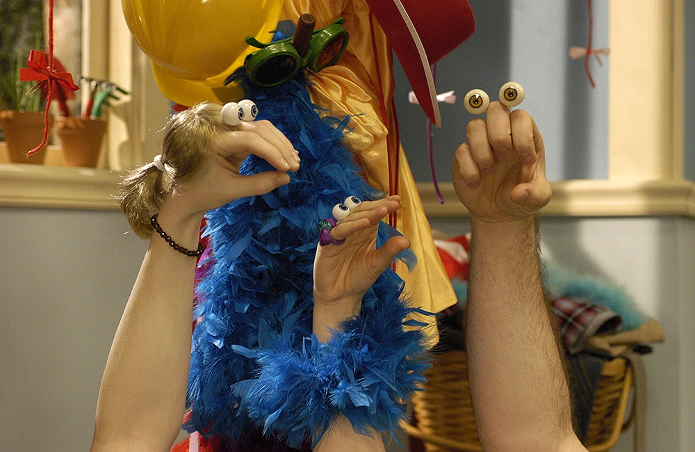 Category:Season 2 production photos | Oobi Wiki | Fandom