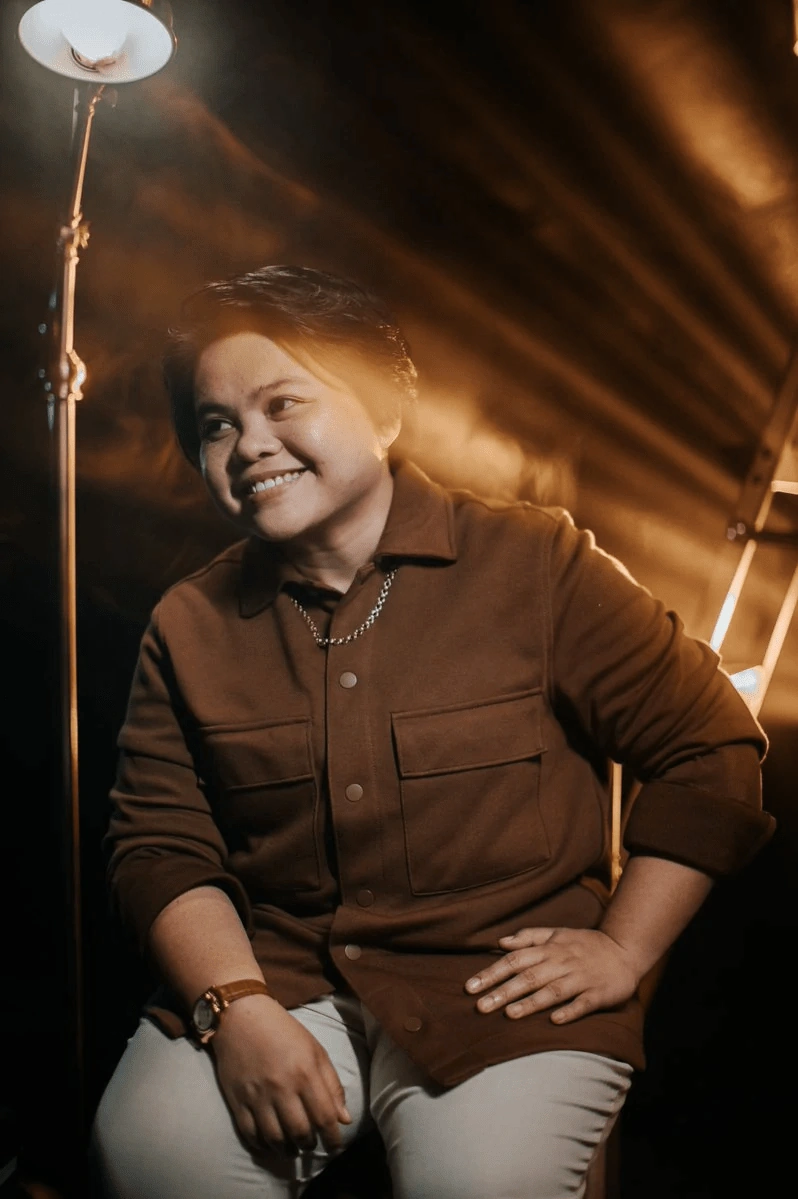Toni Muñoz | OPM Music Wiki | Fandom