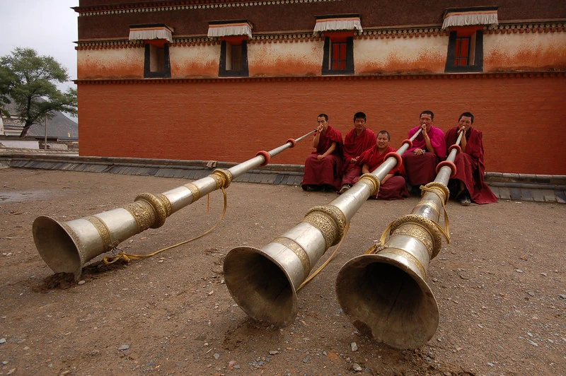 Dung-chen | Organology Wiki | Fandom