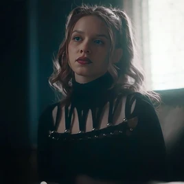 Teressa Valentine | Original Characters Wiki | Fandom