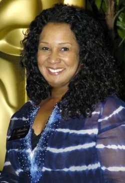 Sharen Davis | Oscars Wiki | Fandom