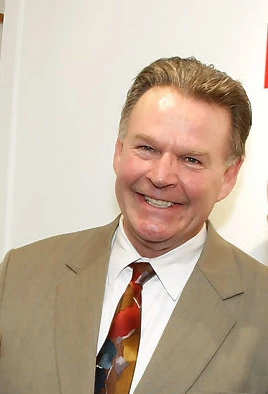 Mike Glad | Oscars Wiki | Fandom