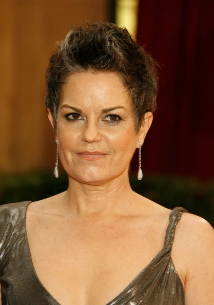 Nancy Oliver | Oscars Wiki | Fandom