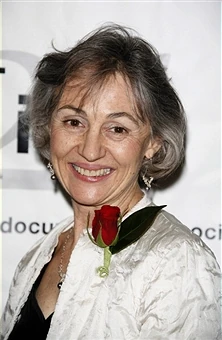 Alice Elliott | Oscars Wiki | Fandom