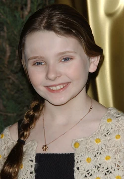 Abigail Breslin | Oscars Wiki | Fandom