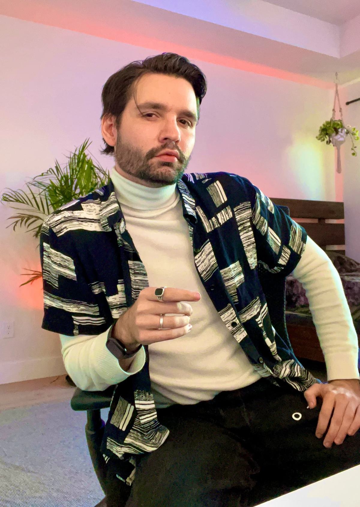 Cyr | OTK (One True King) Wiki | Fandom