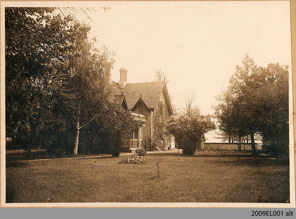 Patton family, owners of Kilton Cottage cobblestone house | Our Brant ...