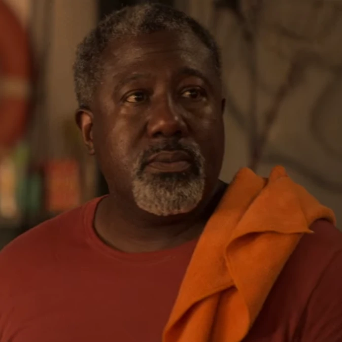 Bobby Heyward | Wiki Outer Banks | Fandom