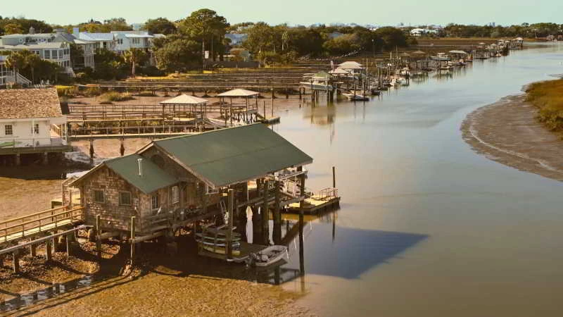 Cabane de Topper | Wiki Outer Banks | Fandom