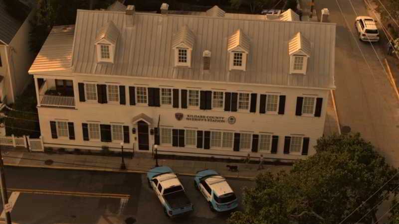 Poste de police de Kildare | Wiki Outer Banks | Fandom