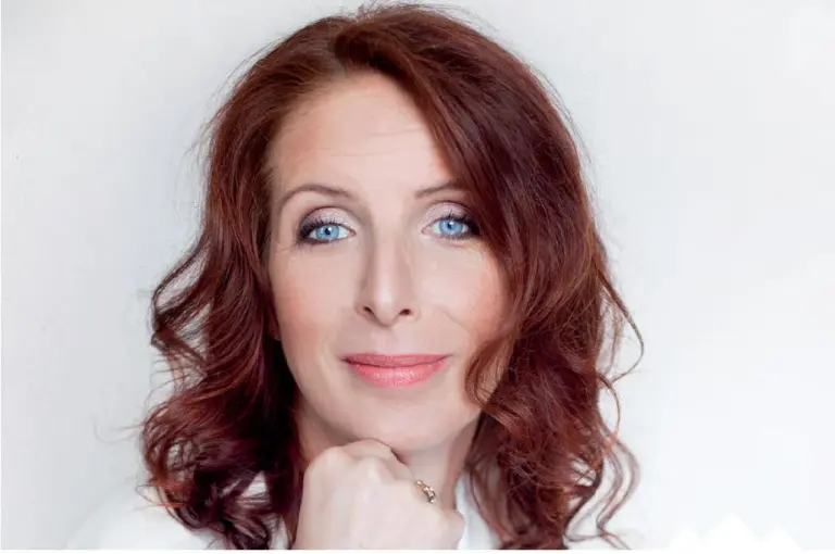 Iza Login | Talking Tom & Friends Wiki | Fandom