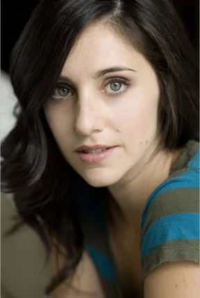 Erika Rosenbaum | Wiki Outlast | Fandom