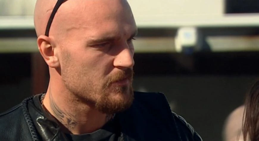 Tyson | Outrageous Fortune Wiki | Fandom