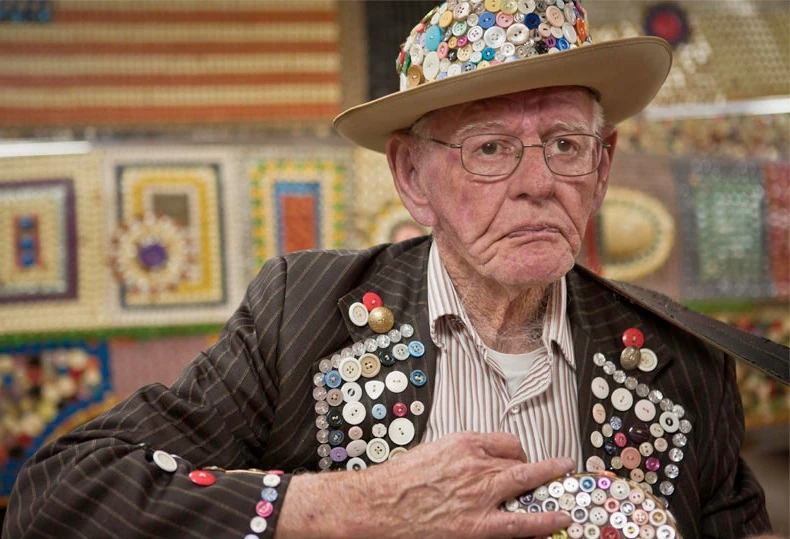 The Button King | Outsider Music Wiki | Fandom