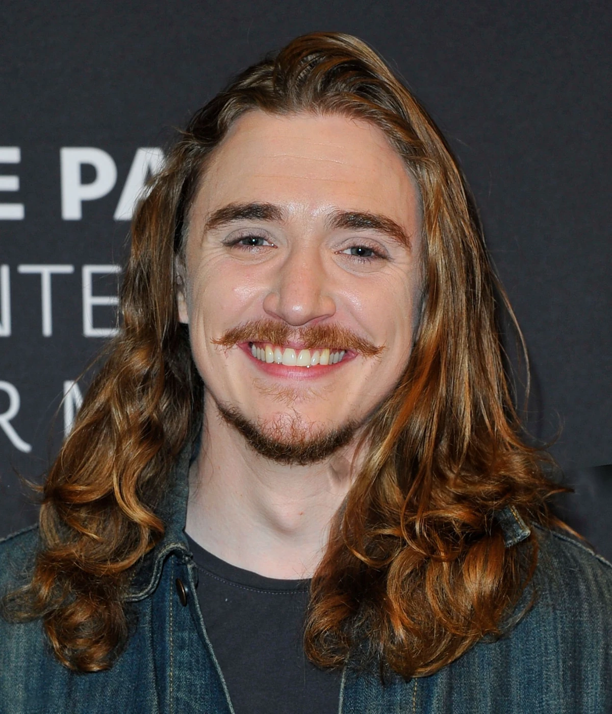 Kyle Gallner | Outsiders Wikia | Fandom