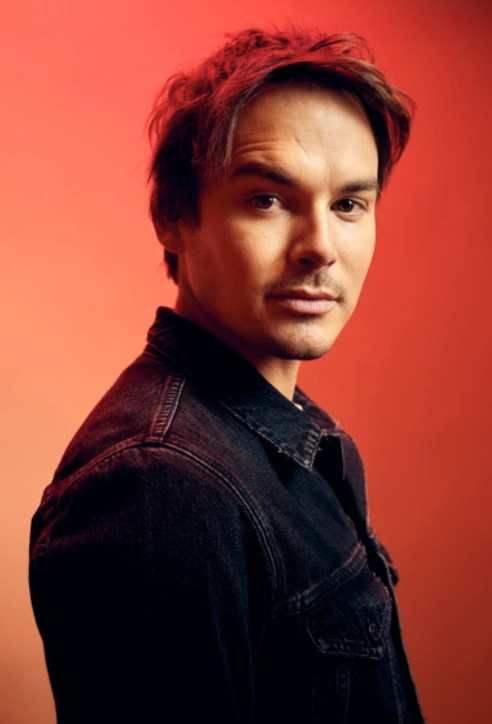 Theo Beaumont | Overdose Wiki | Fandom