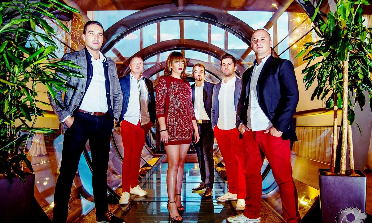 Smooth Band | Song Contest Wiki | Fandom