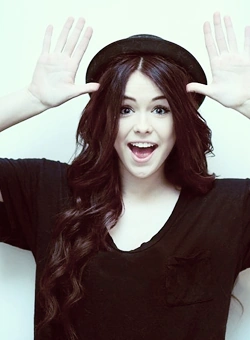 Jade Clark | Oyunlar Seheri Wiki | Fandom